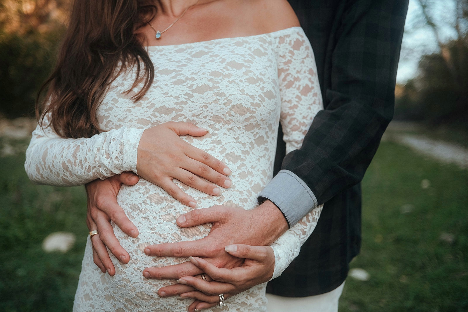 The Birth & Recovery Kitchen: Late Pregnancy & Postpartum Nourishment Guide